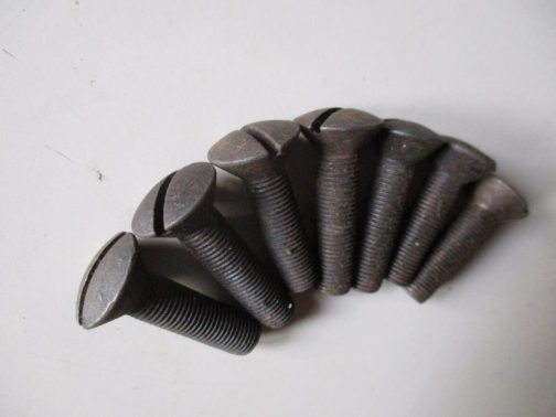 Half Track bolts (7 pcs) - Lwdparts