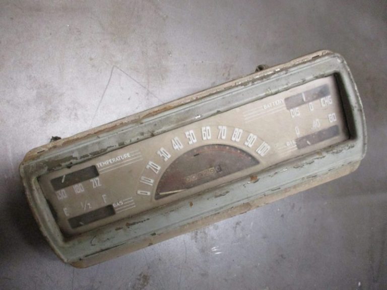 Take Out Instrument Cluster - Lwdparts