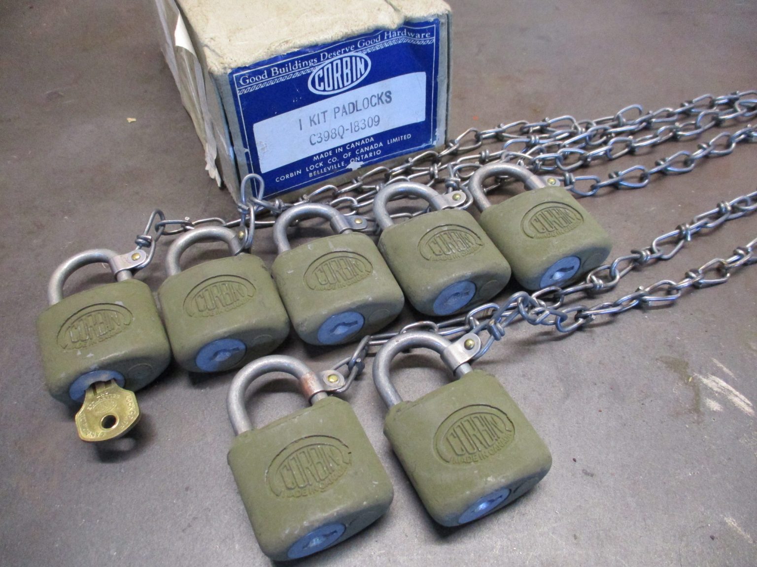Set of 7 Corbin Padlocks with Chain - Lwdparts